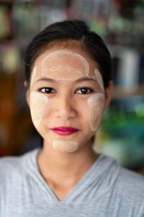 Yangon Princess - Ballistic Hydrant - Photography, People & Figures, Portraits, Female - ArtPal