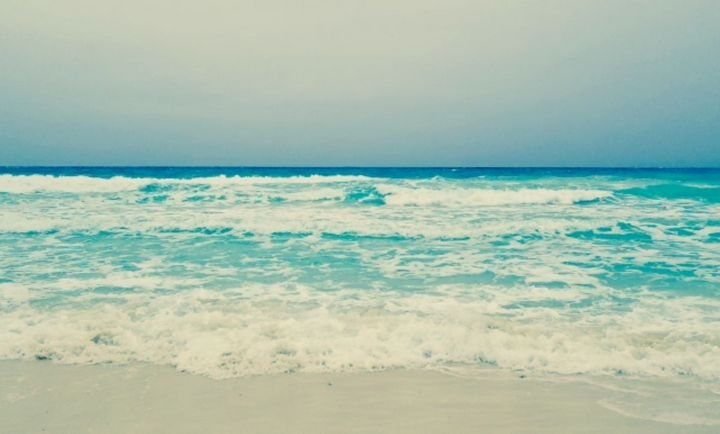 Ocean Waves - Imagination Artwork by Alex Howell - Photography ...