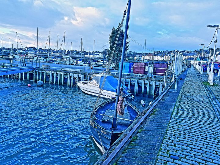 Fishing Villages, - CHIEF GIFT KOFI AMU - LOGOTSE @TAAC - Paintings ...