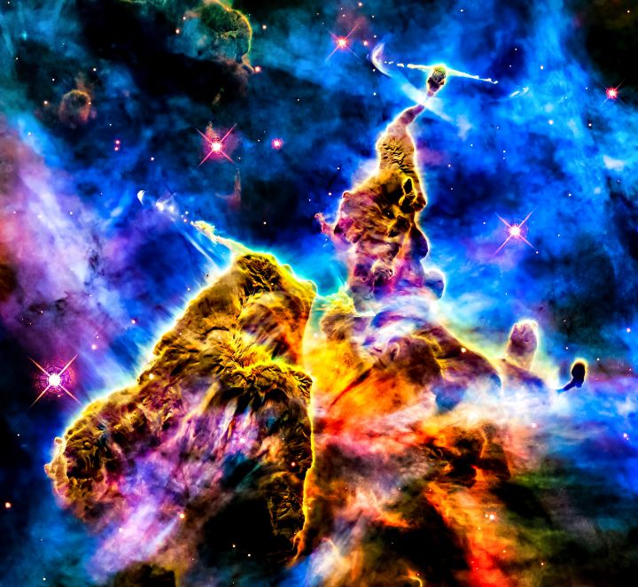 Mystic Mountain in Carina Nebula - Artistic Masters - Photography ...