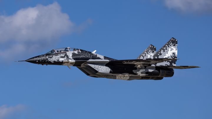 Jared Isaacman's Mig-29 at EAA - Max B Photography - Photography ...