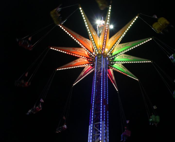 Bright Light, Fun Night - Photography By B.F. Jannuzzi - Photography ...