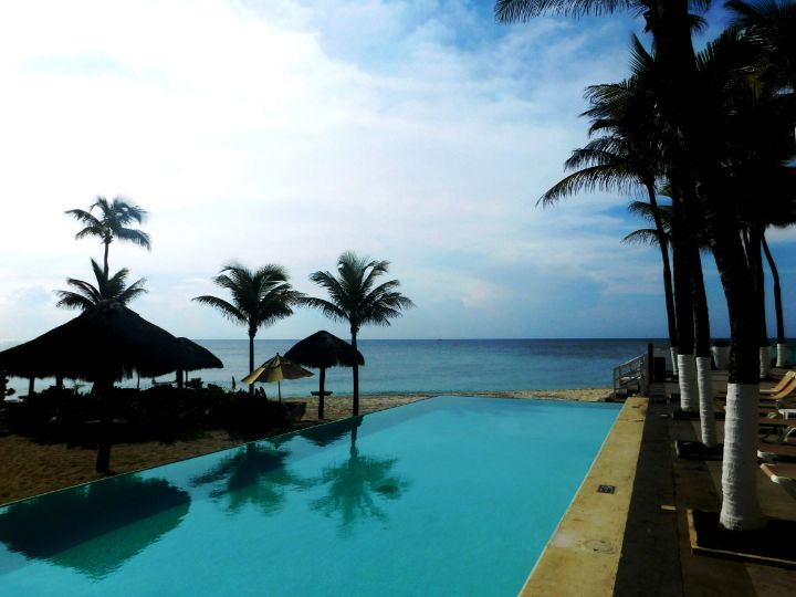 The Resort Coast - Markell Smith Gallery - Paintings & Prints ...