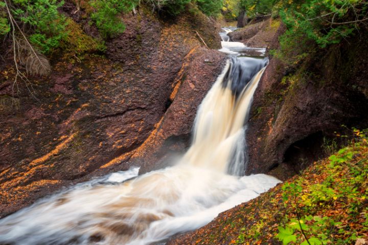 Gorge Falls Color Close Shot - Kestrel Imagery - Photography ...