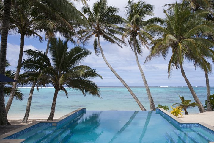 Coconut trees and a swimming pool. - Dave Thomas - Photography, Places ...