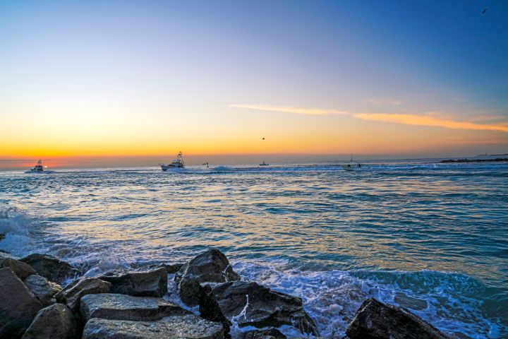 As the Dawn Breaks the Chase Begins - 360 Studios Fine Art - William ...