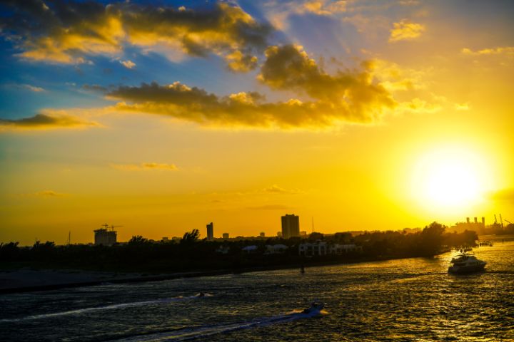 Motoring Home into the Sunset - Sing - 360 Studios Fine Art - William ...