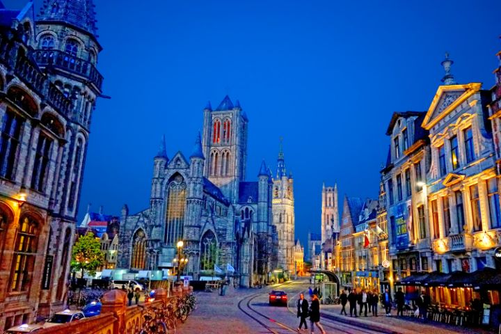 Beautiful Belgium 1 of 7 - 360 Studios Fine Art - William Robert Stanek ...