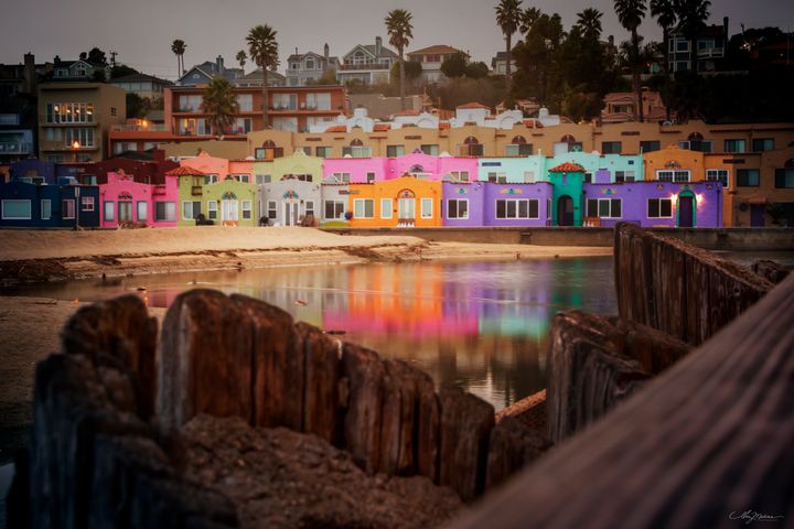 Capitola Peeking - Waves and Wonders - Amy Medina Photography ...