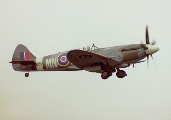RAF Spitfire - teefa4699 - Photography, Vehicles & Transportation ...