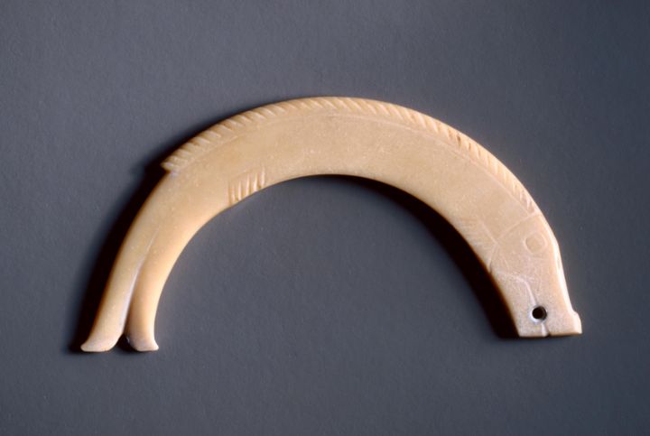 Arc-Shaped Jade Fish Pendant - Master style - Paintings & Prints ...