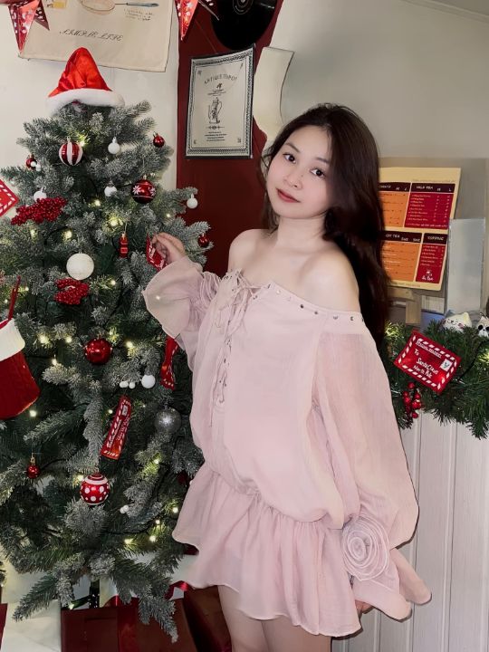 check in the Christmas tree - Ashrafshaker255 - Drawings & Illustration ...