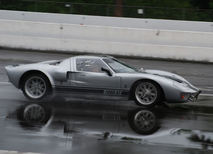Reflection of the Silver Speedster - Wend Images Gallery - Photography ...