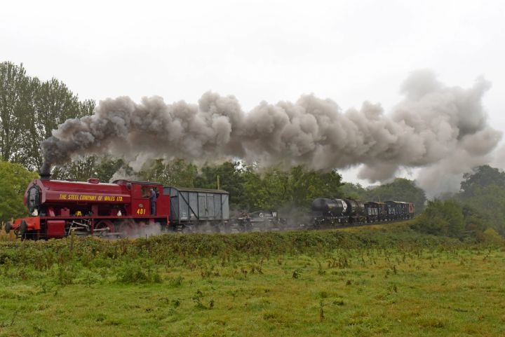 Steam loco 401 Vulcan at the SVR - Random Railways - Photography ...