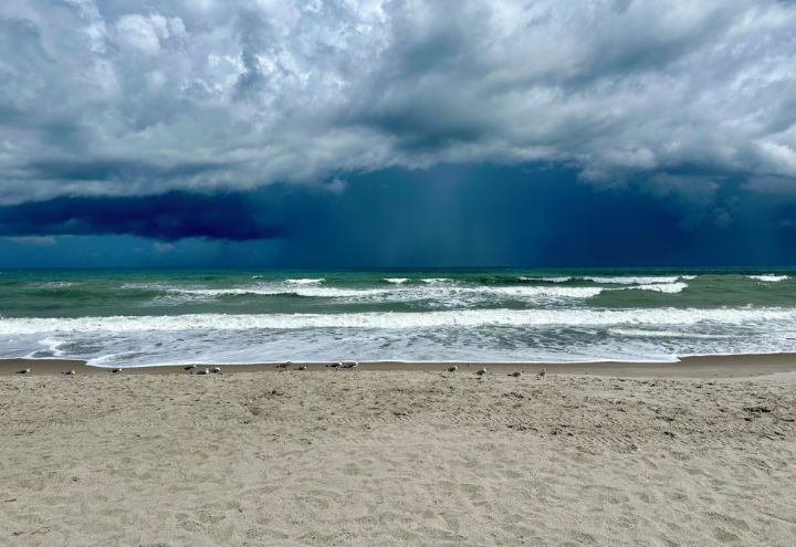 Stormy Beach - RMB Photography - Photography, Landscapes & Nature, Beach & Ocean, Waves - ArtPal