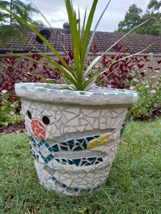 Tania - Ceramics & Pottery