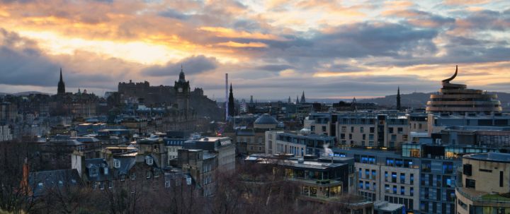 Sunset over Edinburgh Skyline - Janet Carmichael Photography ...
