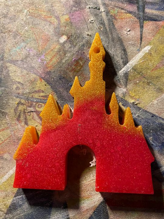 Castle keychain gold/red - Artcreationsathome - Crafts & Other Art, Key ...