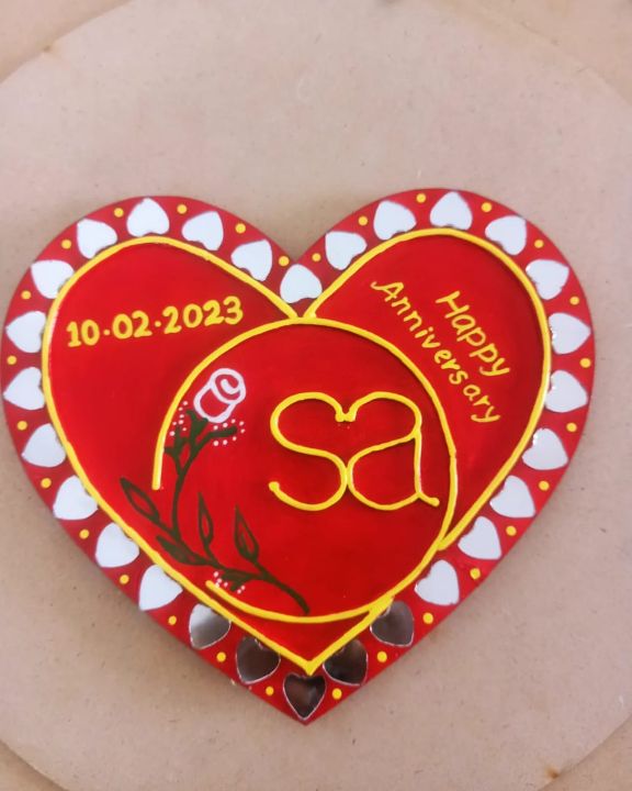 Red Heart - Taru Decor - Crafts & Other Art, Frames - ArtPal