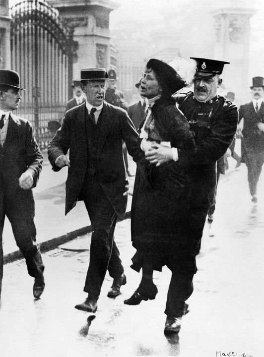 Suffragette Emmeline Pankhurst 1914 - Yvonne - Photography, People ...