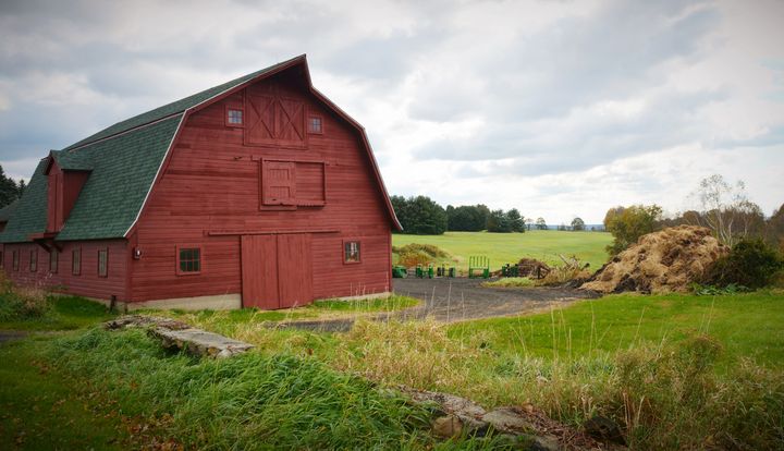 Gambrel Style Barn - NatureBabe Photos - Photography, Buildings ...