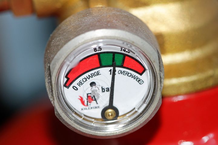 Fire extinguisher pressure gauge - Alvin Wong Photography Corner ...