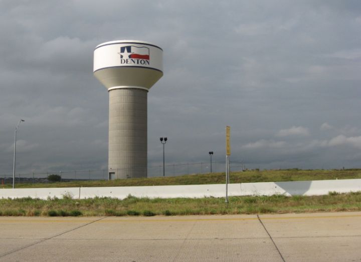 Water Tower #26 - Ward Love's Red Bear Gallery - Photography, Places ...
