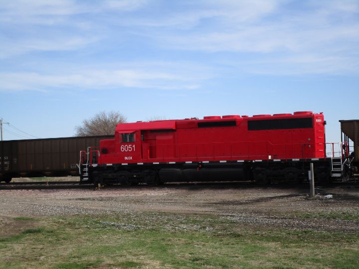 DLCX 6051, Loomis, NE - Ward Love's Red Bear Gallery - Photography, Vehicles & Transportation ...