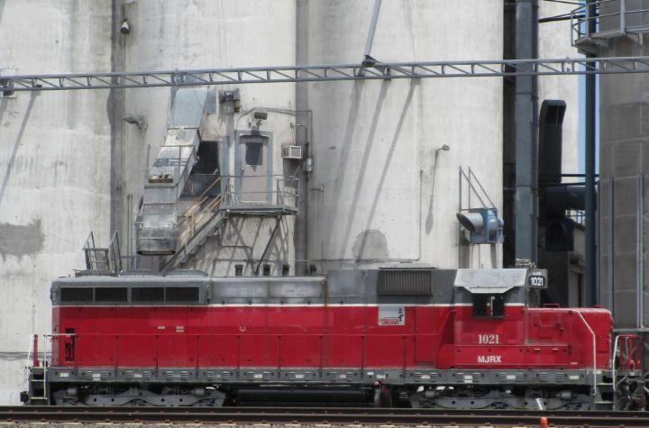 MJRX (M. Ryan Railway) 1021 - Ward Love's Red Bear Gallery - Photography, Vehicles ...