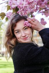 Molly Apple - Paintings & Prints