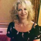 Litz Bitz - Digital Art & AI