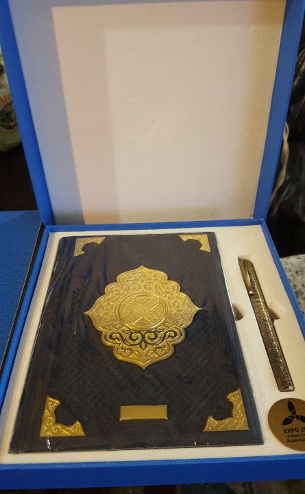 DIPLOMATIC ART - Paintings & Prints