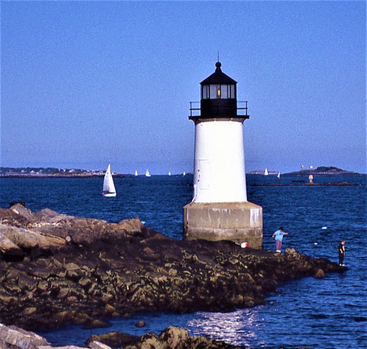 Fort Pickering Light - FotoArts By Herb - Photography, Places & Travel ...