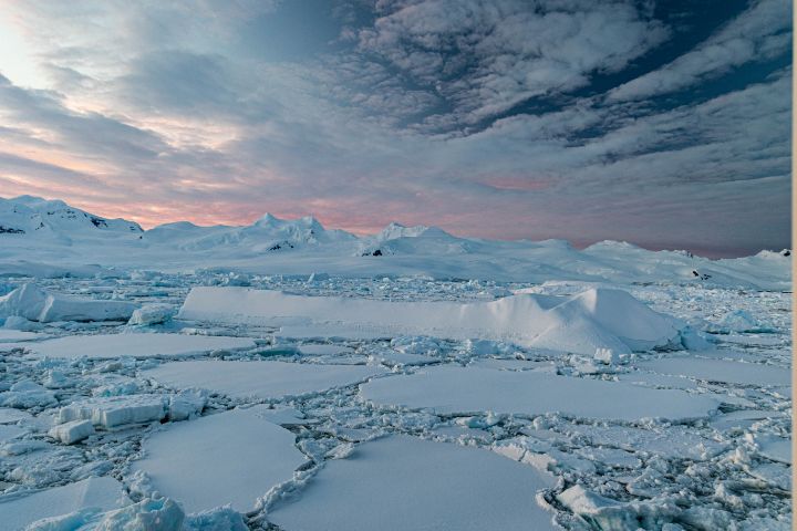 Never-ending Sunset in Antarctica - Kelly Graham Photography ...