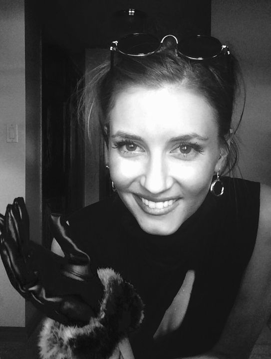 Oh Hello - Leah Robinson - Digital Art & AI, People & Figures, Other ...