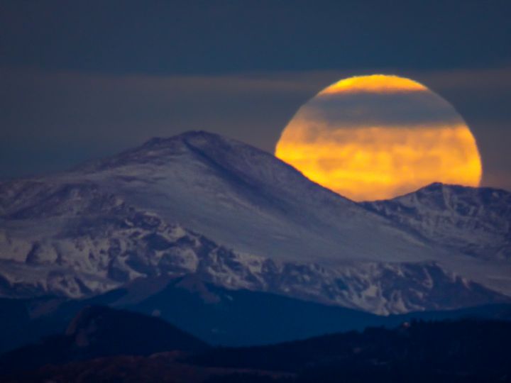 Mountain moonset - Sophia Johnson - Photography, Landscapes & Nature ...