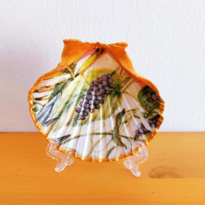 Decorated Shell - Crafts & Other Art