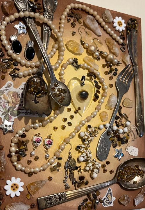 Tehya Sky - Sculptures & Carvings