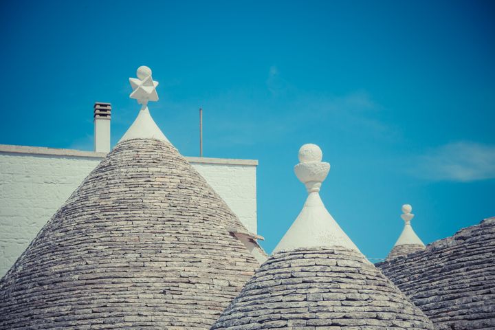 Conical roofs of Trulli houses - Maor Winetrob - Photography, Buildings ...
