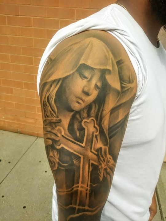 Off the wall angel - Tat Giant - Photography, Abstract, Figurative - ArtPal