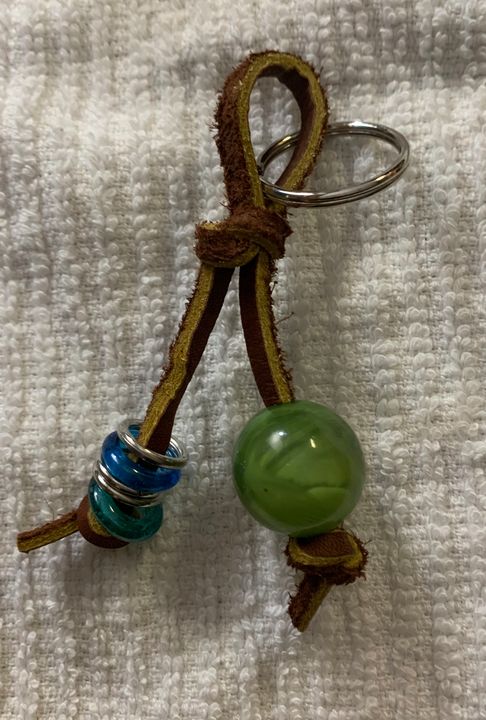 Green beaded keychain - Paint Girls - Crafts & Other Art, Key Chains ...