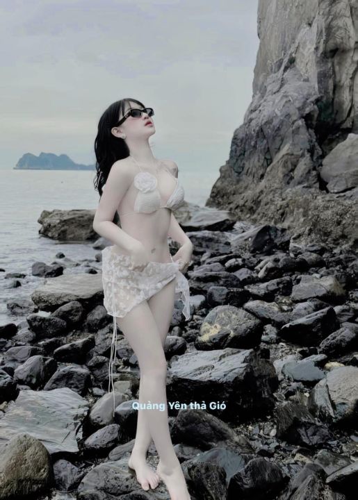 Beautiful Girl - Truong Gia Han - Photography, People & Figures, Portraits, Female - ArtPal