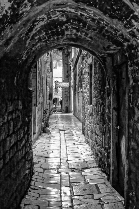 Archway Over Alley, Split - BW - Brian Shaw - Photography, Buildings ...