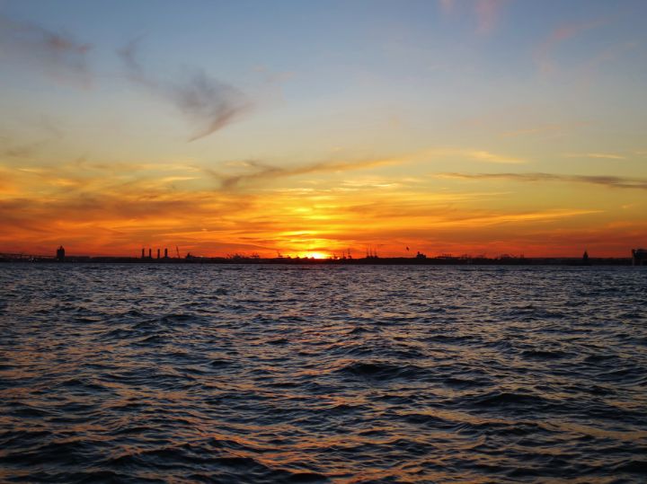 Can't Contain(er) The Ambiance - Sun Daze - Photography, Landscapes ...