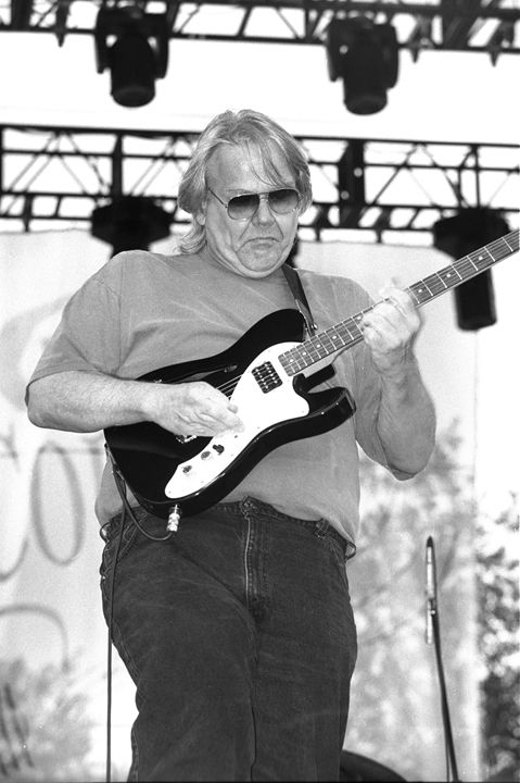 Musician Al Anderson Concert Photo - Front Row Photographs ...