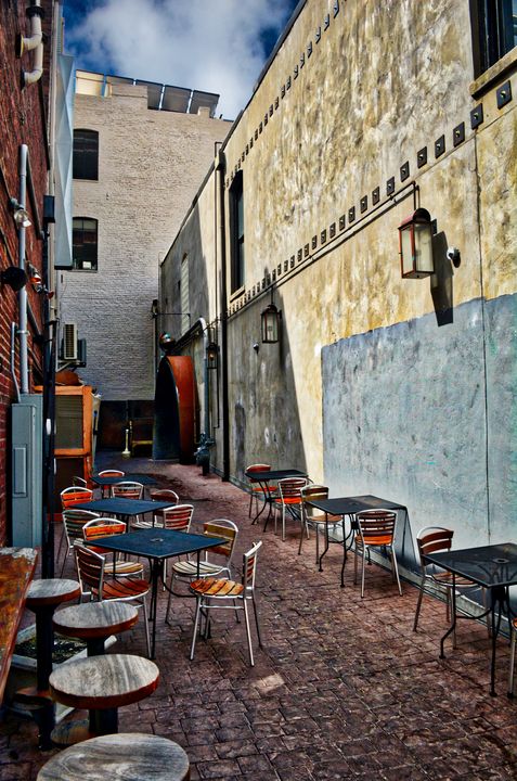 Alley Dining - Departure & Design - Photography, Places & Travel ...