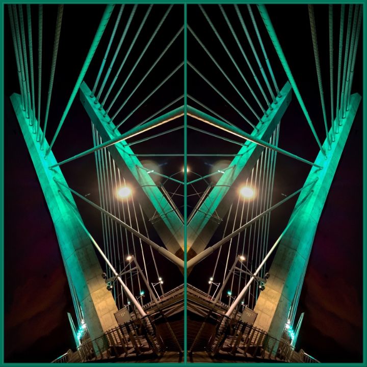 Symmetrical Tillikum Bridge at Night - Ferlinghetti Van Houten ...