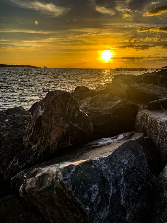 Sunset on the Rocks - Hewett Portraits, LLC - Photography, Landscapes ...