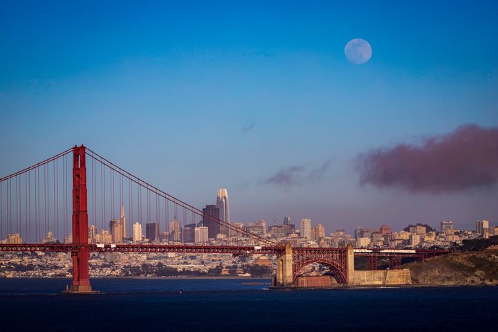 Flower Moon over Flower Power City - Jesse Roberts Photography ...