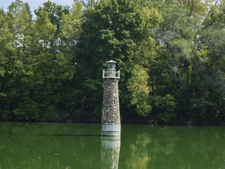 A small lighthouse in a lagoon - Benedict Makau - Photography ...